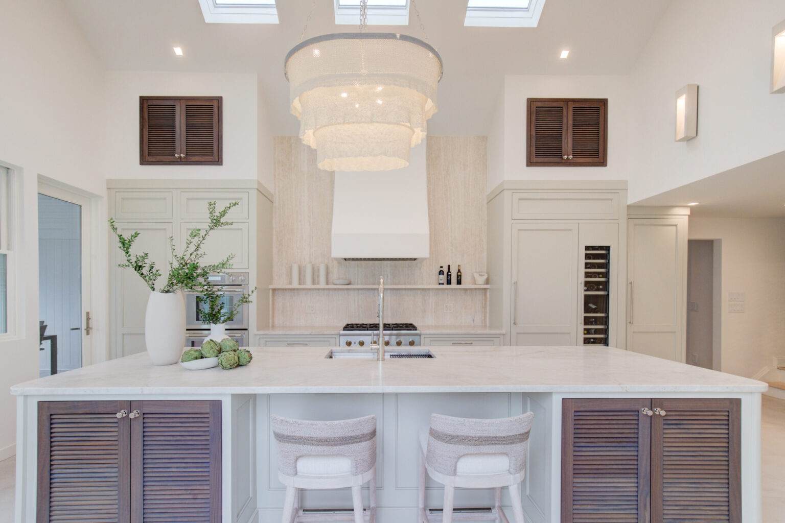 Transitional #13 - Wellsford Cabinetry